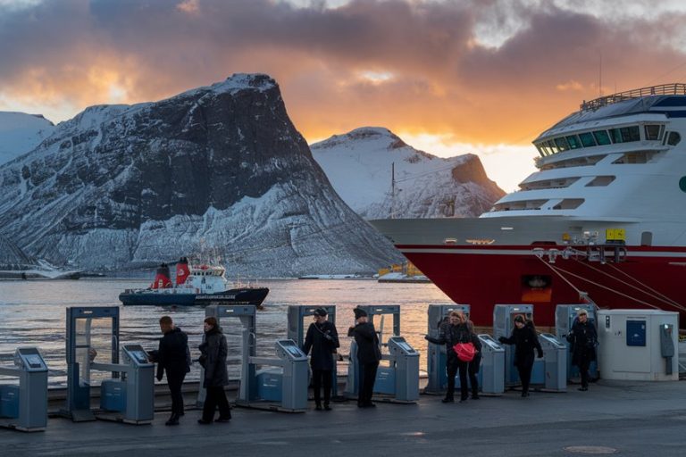 Cruise Ship Passenger Port of Call Guide to Alta, Norway 🛳️